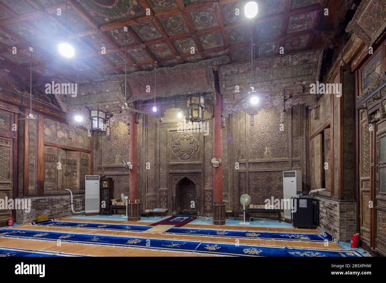 interior of main prayer hall, Great Mosque of Xi'an, China Stock Photo ...