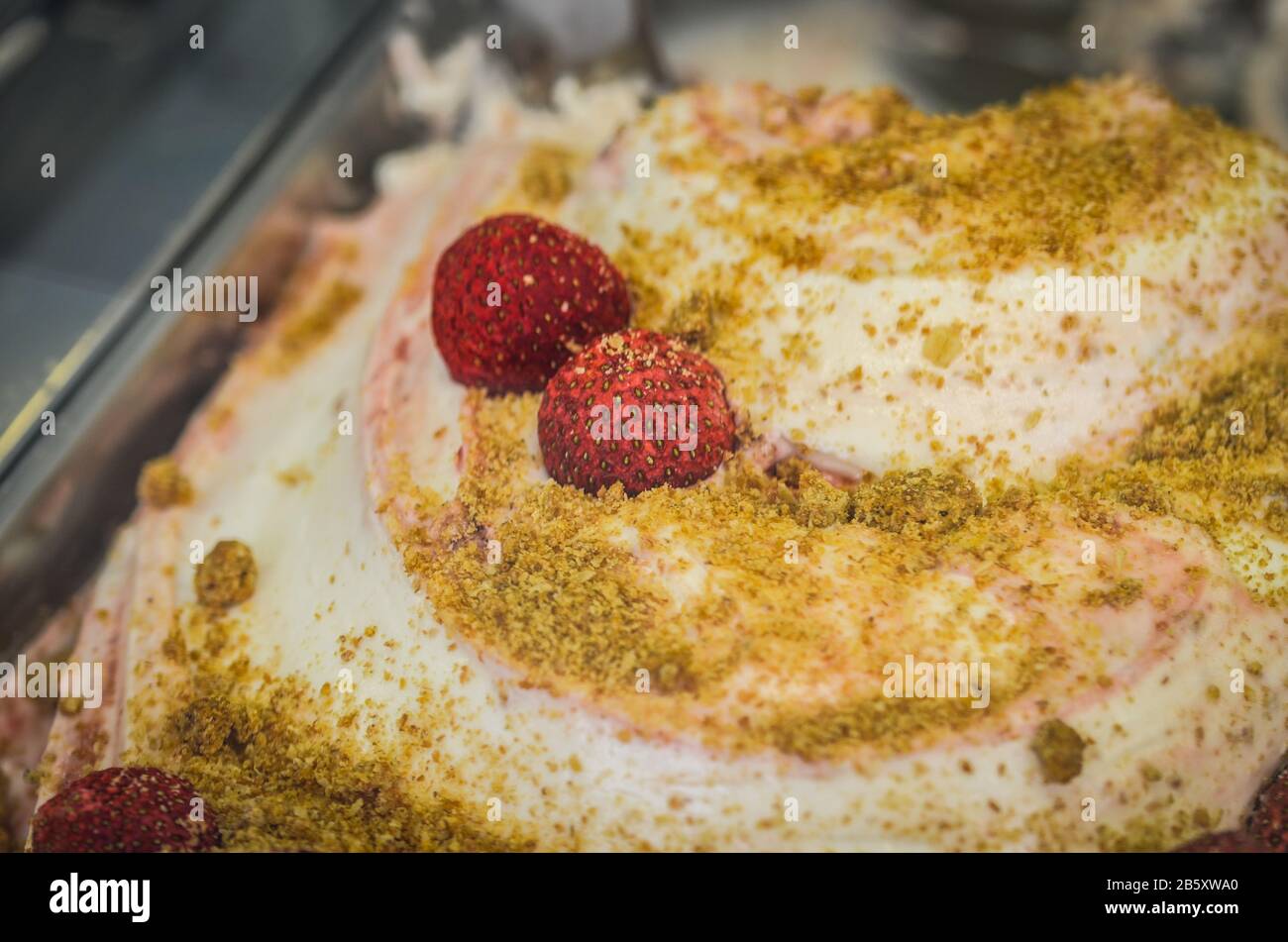 delicious italian ice cream with fresh fruits, nuts & topping Stock ...