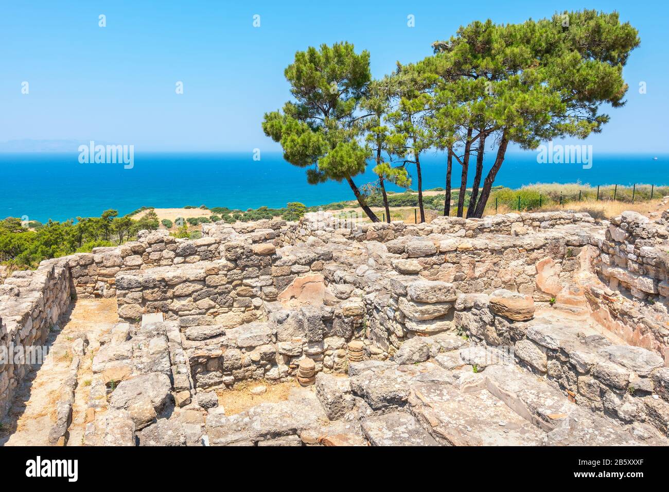 Archaeological site of ancient Kamiros. Rhodes, Greece Stock Photo - Alamy