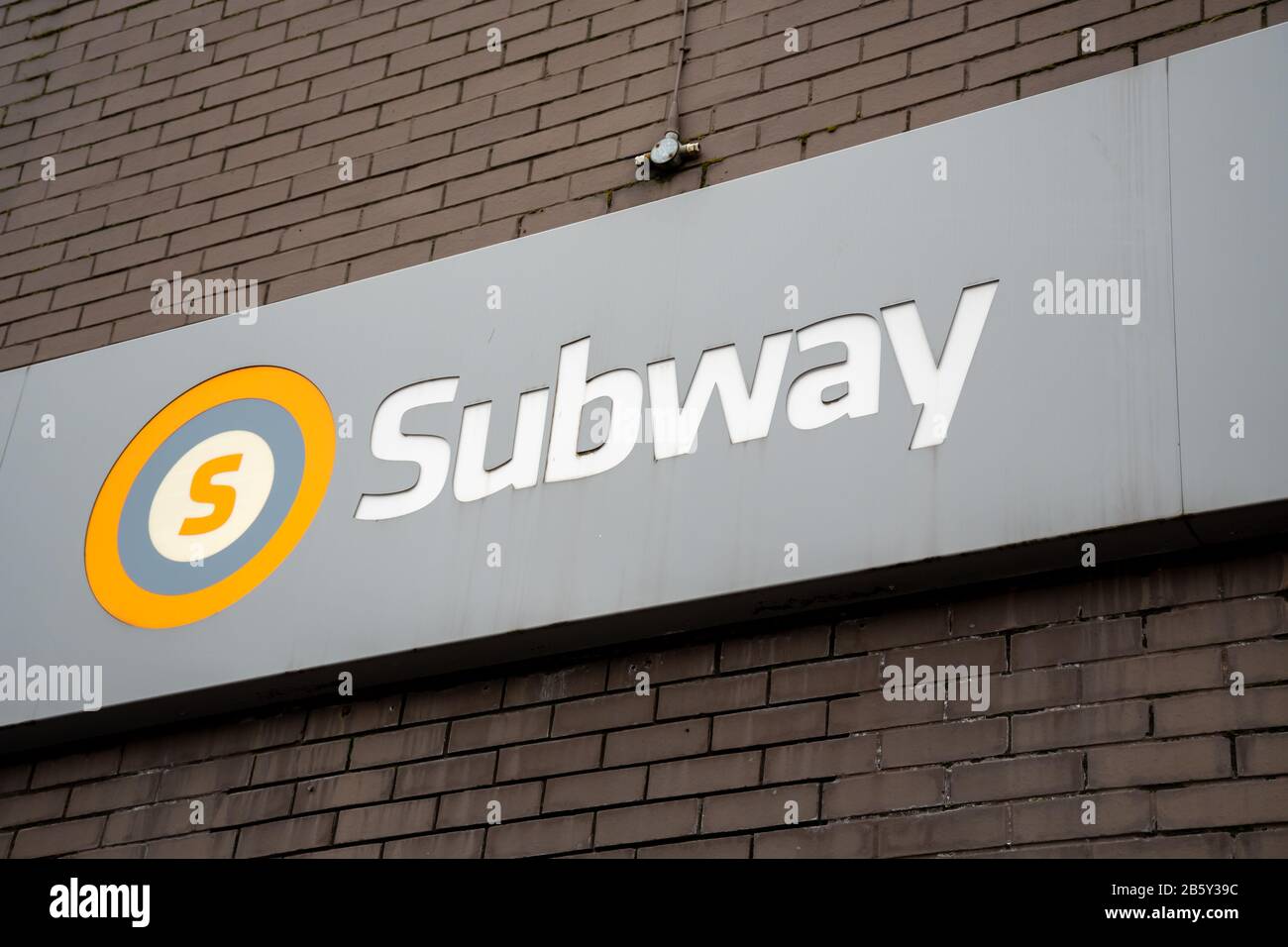 Glasgow subway sign hi-res stock photography and images - Alamy