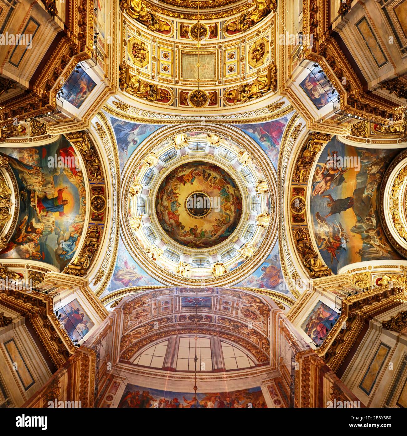 St isaac cathedral interior hi-res stock photography and images - Alamy