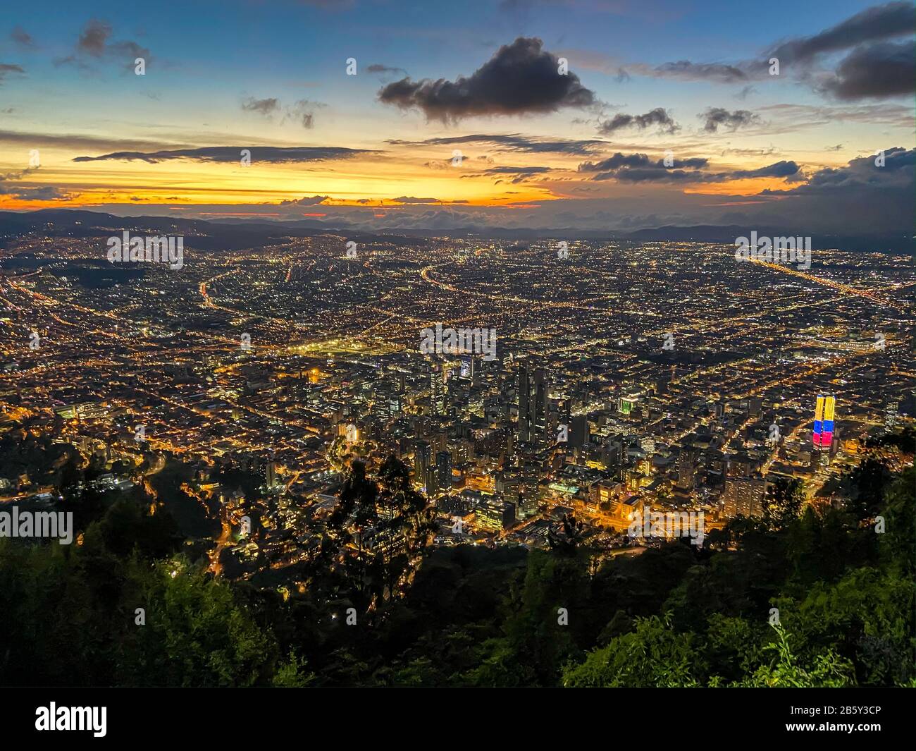 Bogota colombia night hi-res stock photography and images - Alamy
