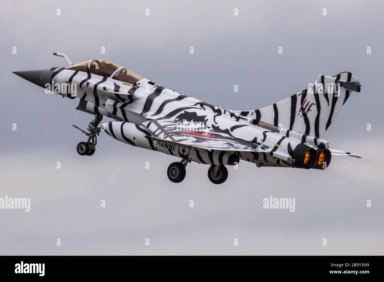 French Navy Flottille 11F's fabulously marked Dassault 'Rafale M' '36 ...