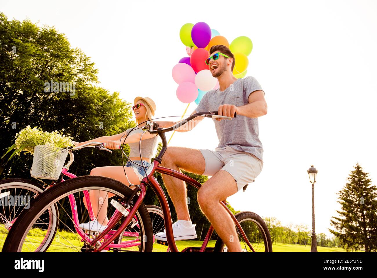 Boyfriend girlfriend cycle together hi-res stock photography and images ...