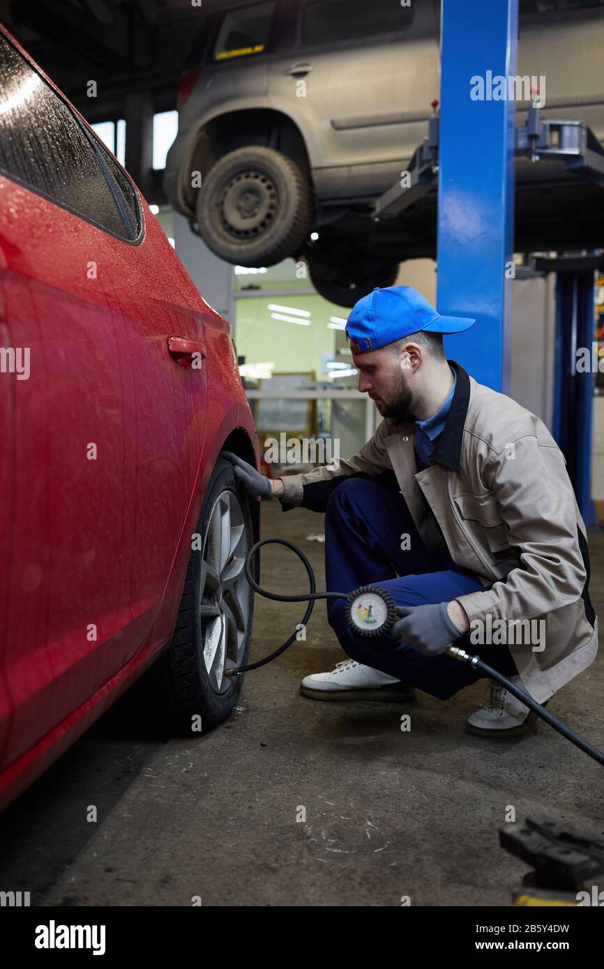 Flat car tire side view hi-res stock photography and images - Alamy