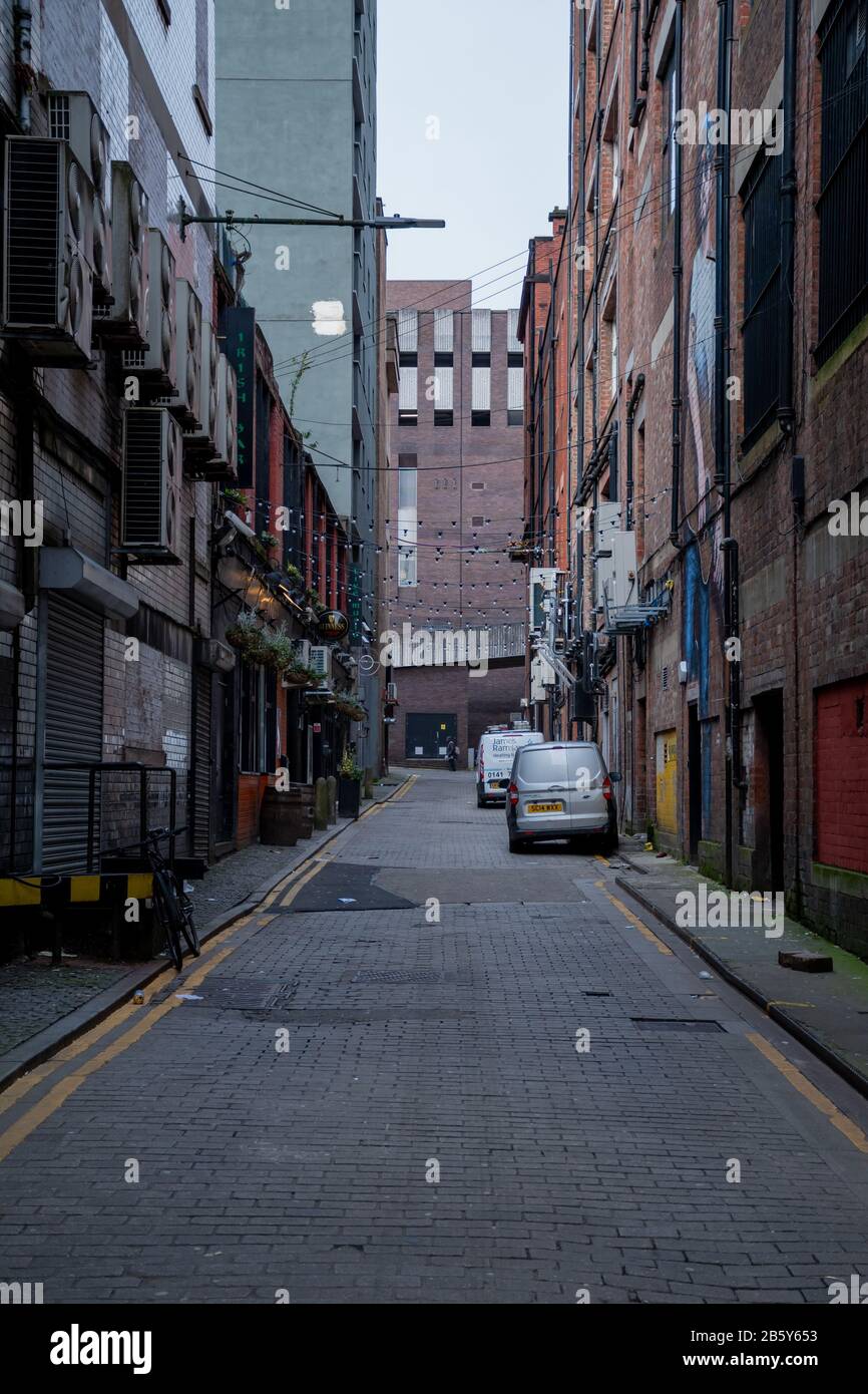 Glasgow urban alley hi-res stock photography and images - Alamy