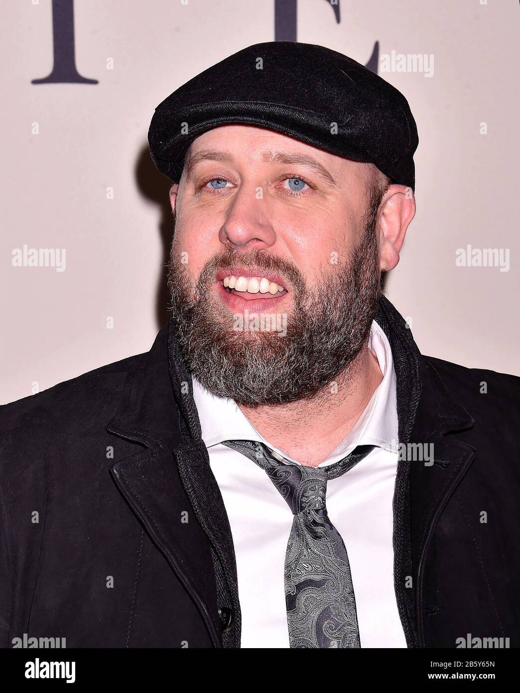 HOLLYWOOD, CA - MARCH 07: Andrew Erwin attends the Premiere Of ...