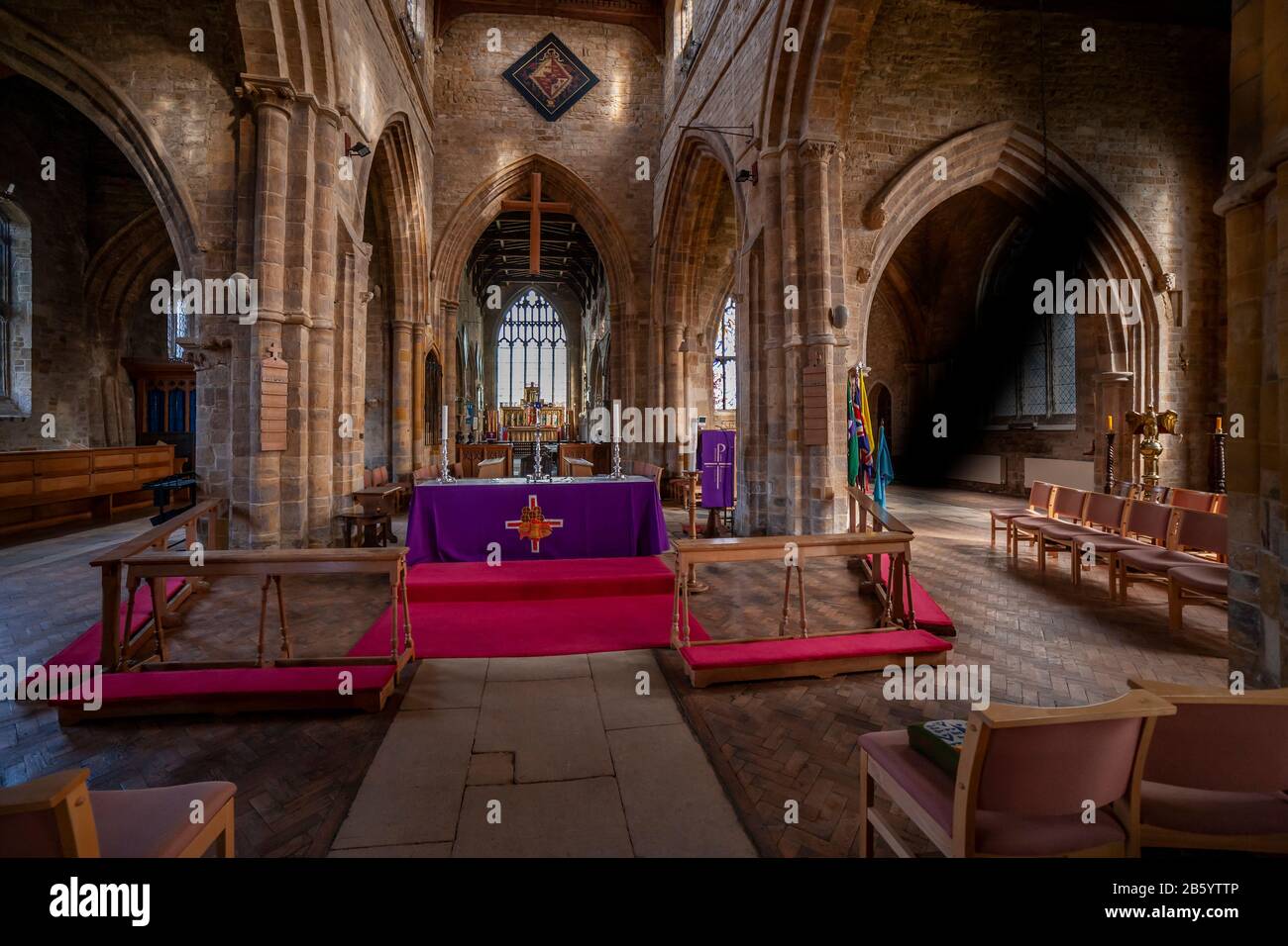 Holy Trinity, Rothwell, Northamptonshire, England, UK. The interior of ...