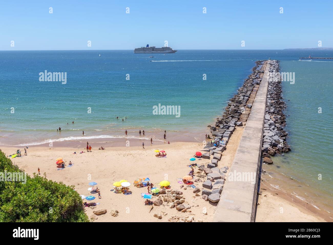 Port of portimao hi-res stock photography and images - Alamy