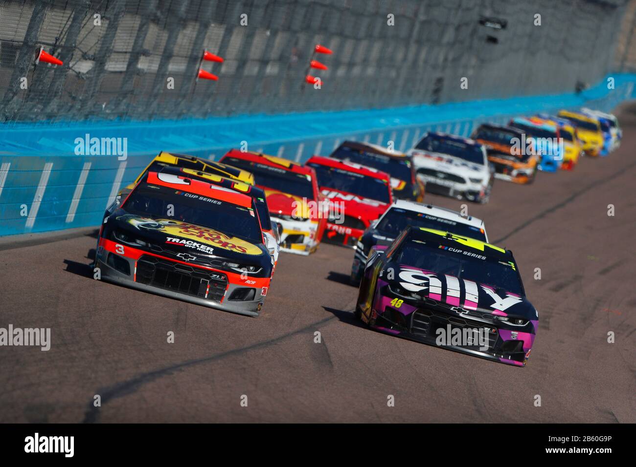 Avondale, Arizona, USA. 8th Mar, 2020. Austin Dillon (3) races for the ...