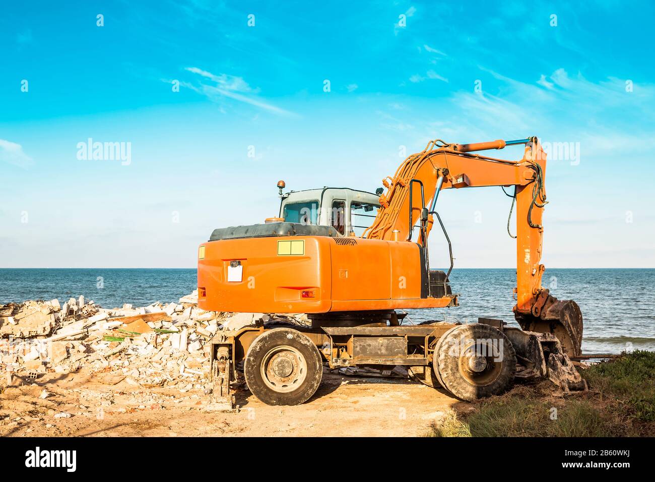 Crane fracture hi-res stock photography and images - Alamy