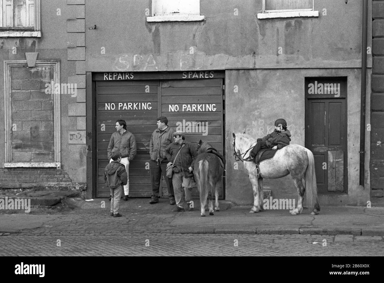 Smithfield horse market, Dublin, Ireland, 90s Stock Photo - Alamy
