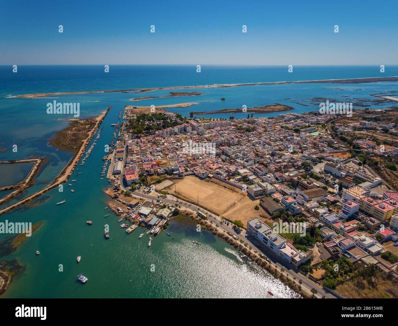 Fuzeta portugal algarve beach hi-res stock photography and images - Alamy