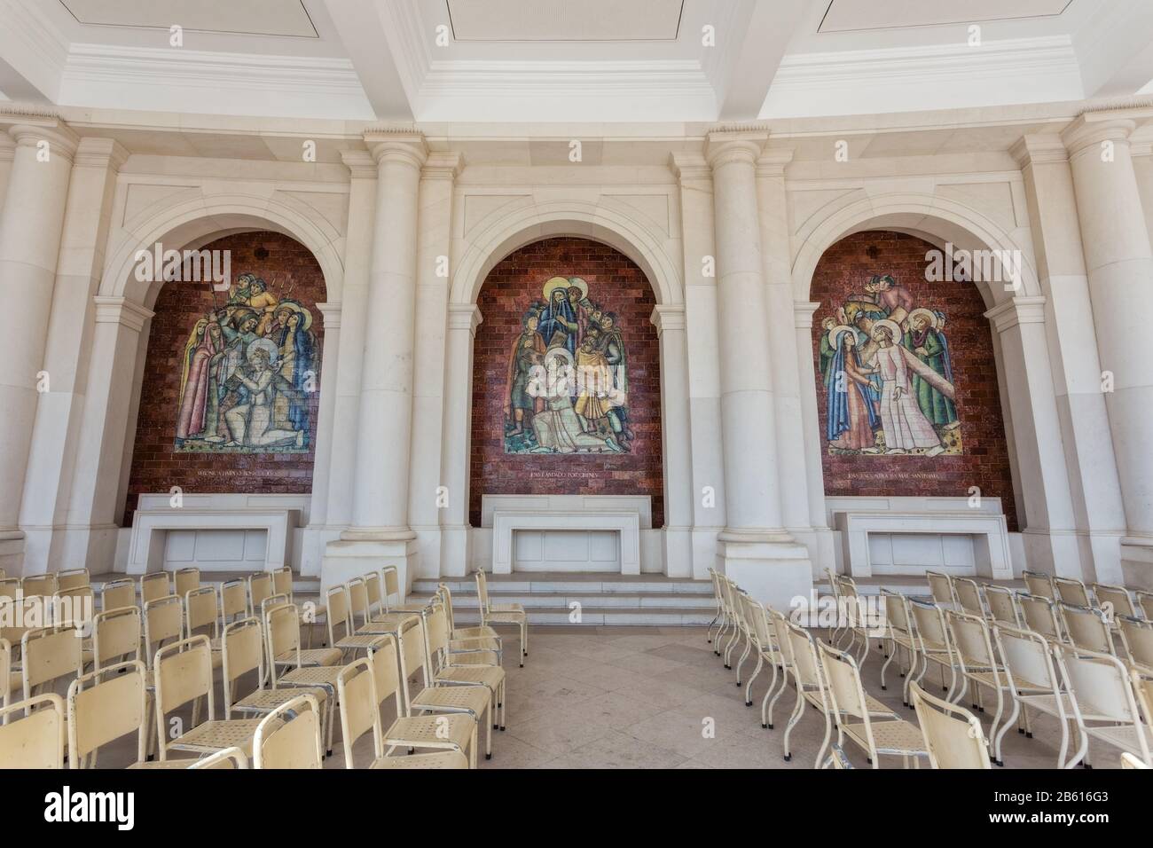 Fatima apparition chapel hi-res stock photography and images - Alamy