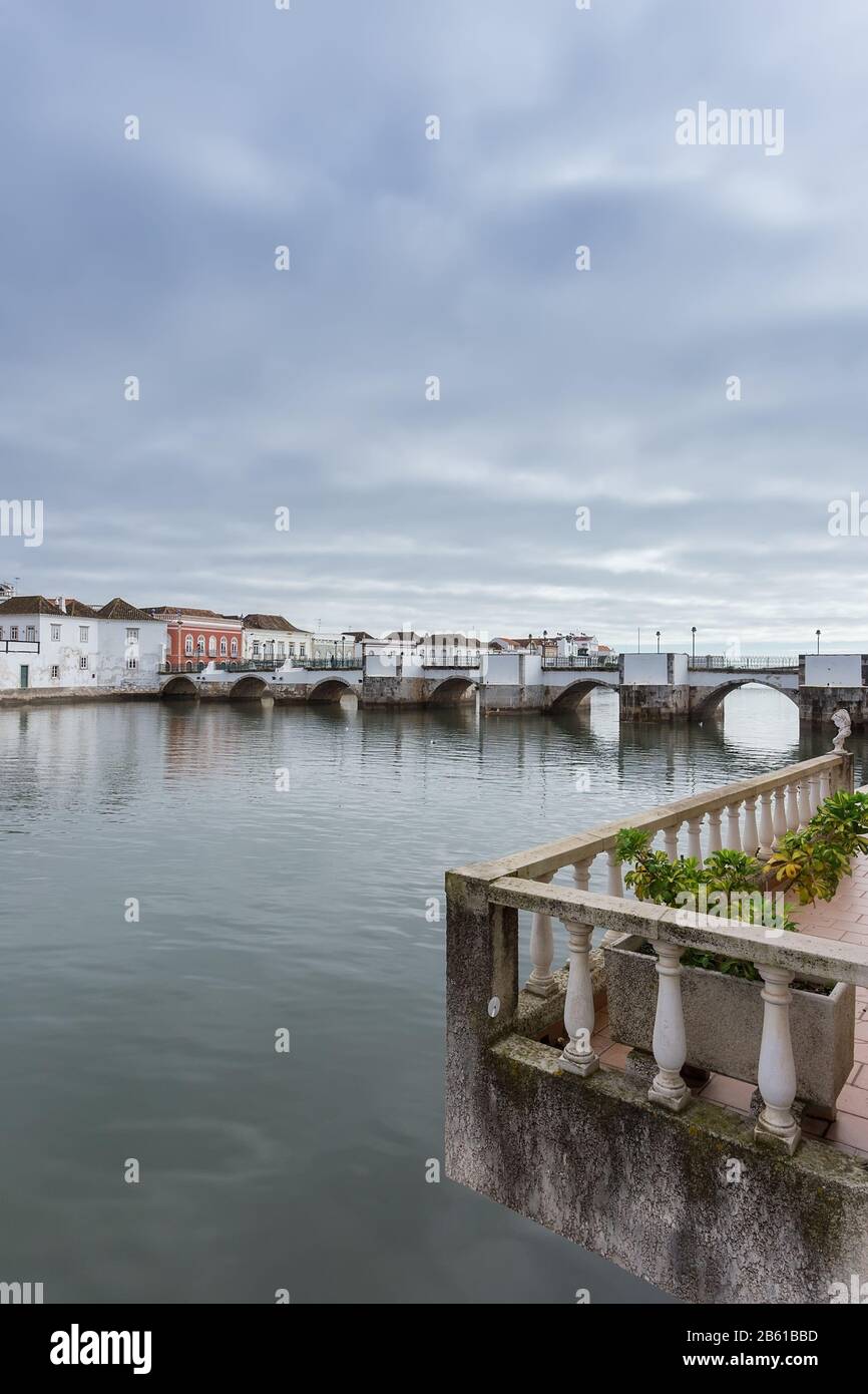 Tavira bridge medieval hi-res stock photography and images - Alamy
