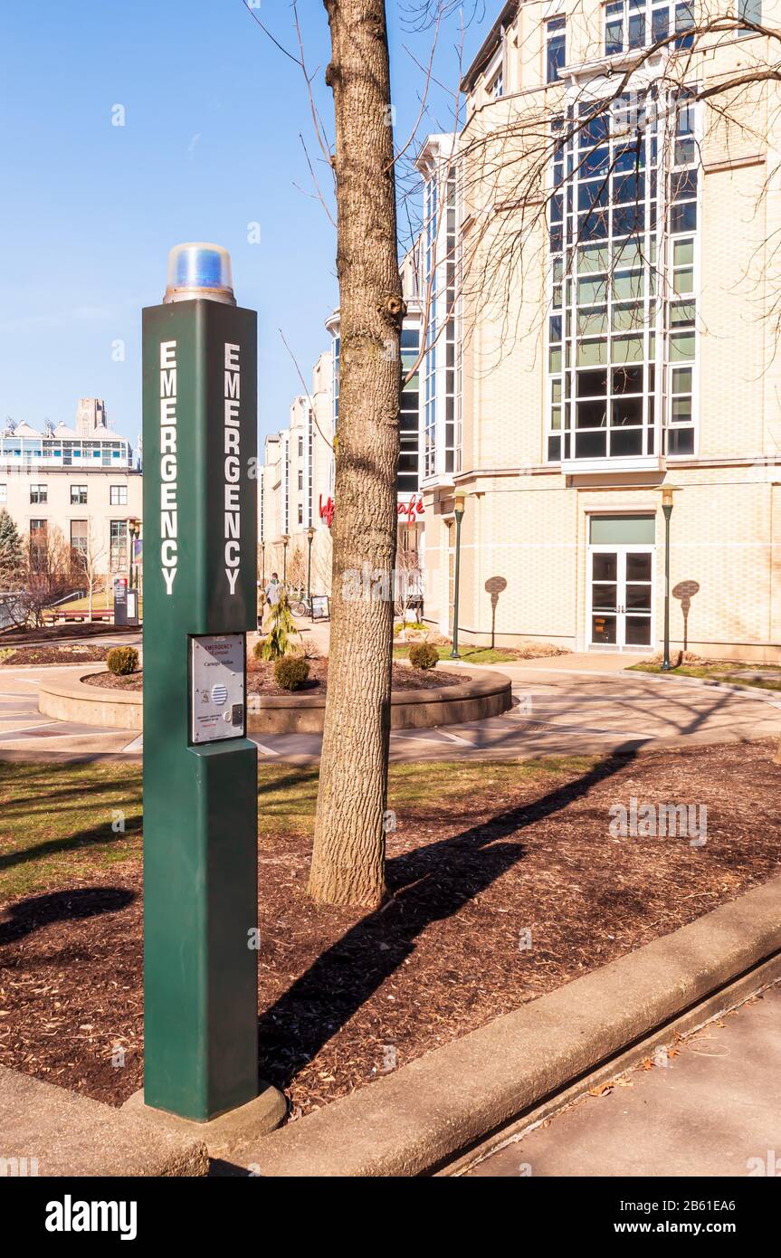 Campus police usa university hi-res stock photography and images - Alamy