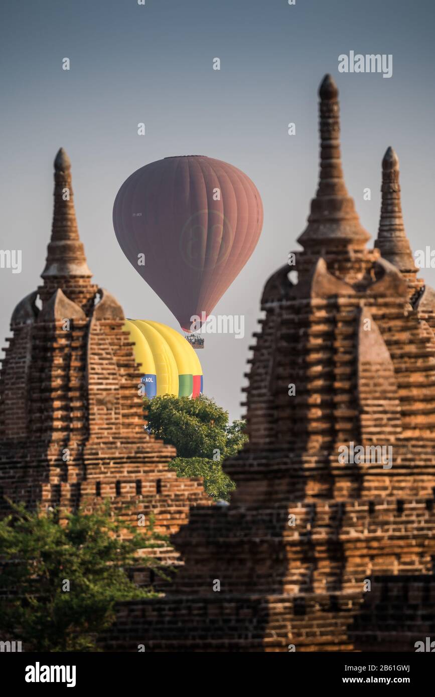 Bagans buddhist pagoda hi-res stock photography and images - Alamy