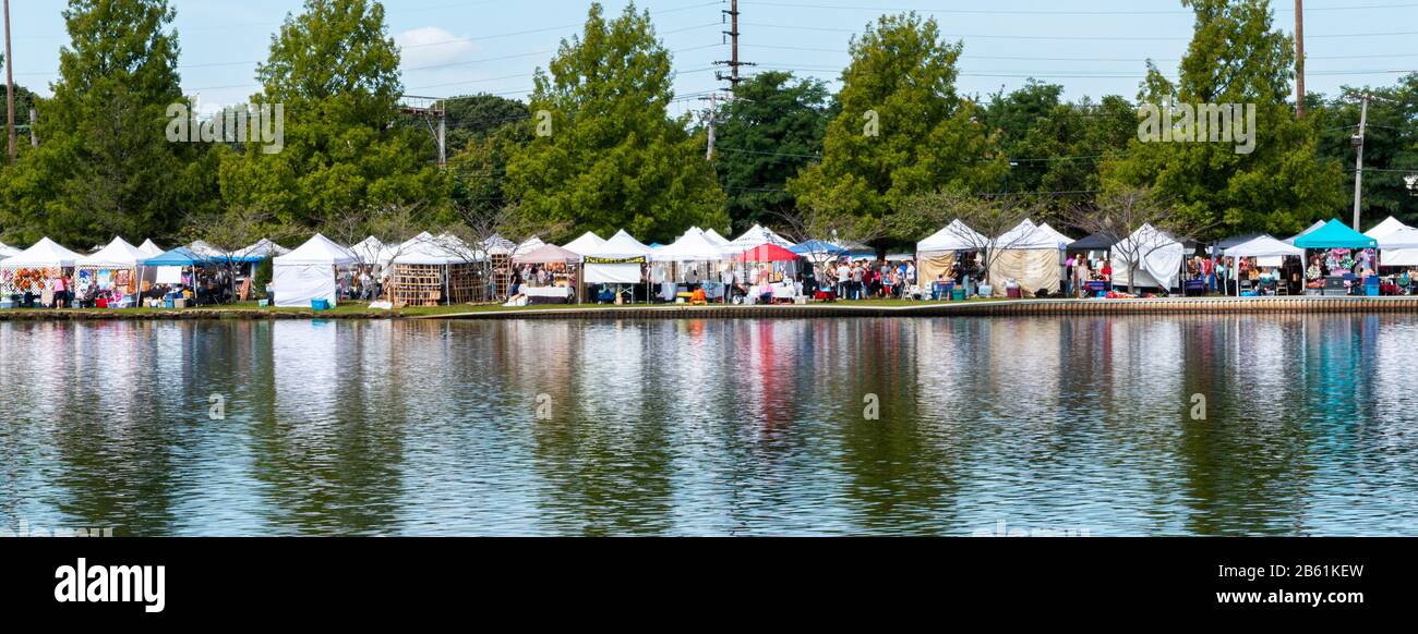 Babylon, New York, USA - 8 September 2019: View across Argyle Lake of ...