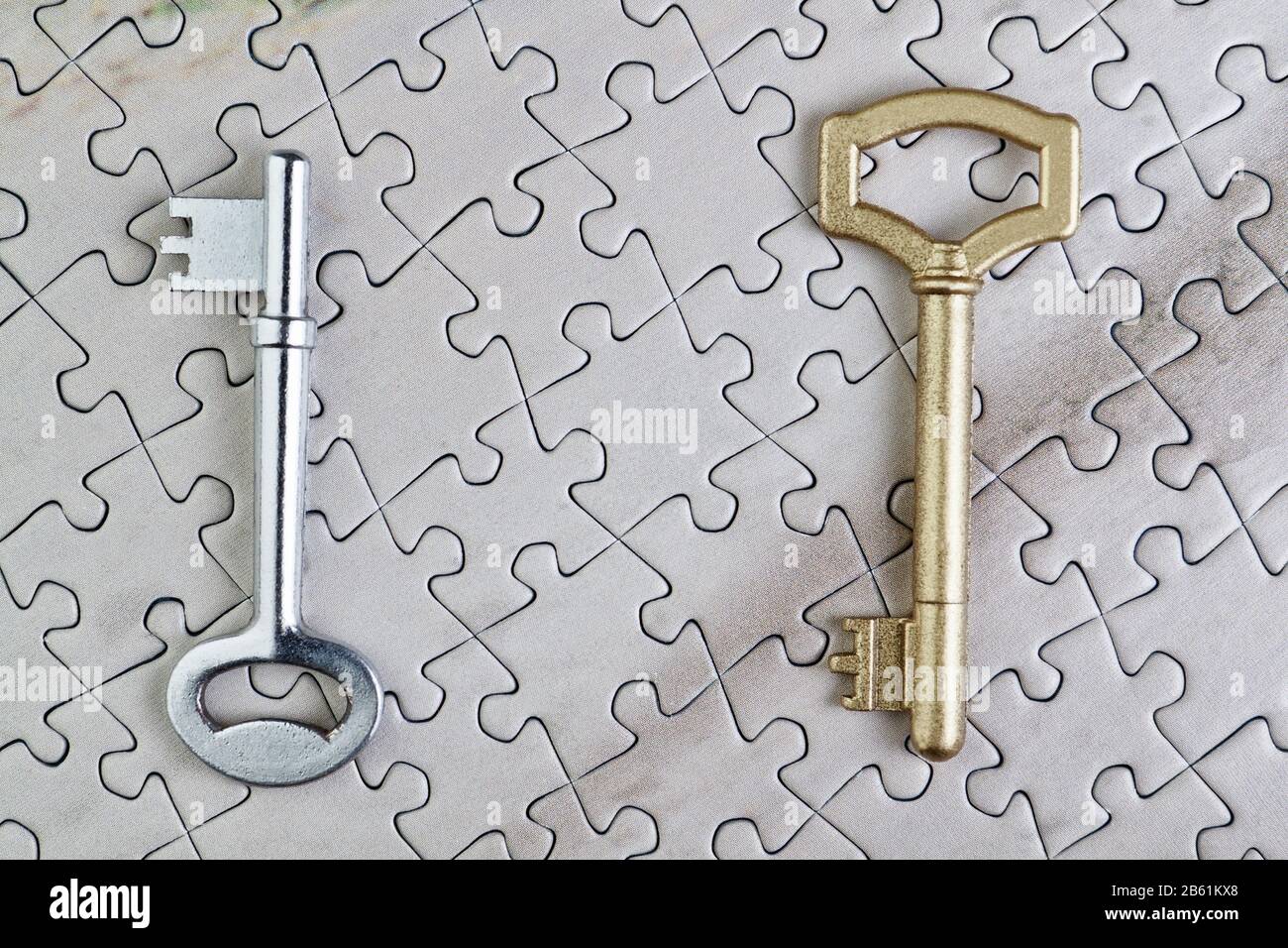 Silver and gold keys hi-res stock photography and images - Alamy