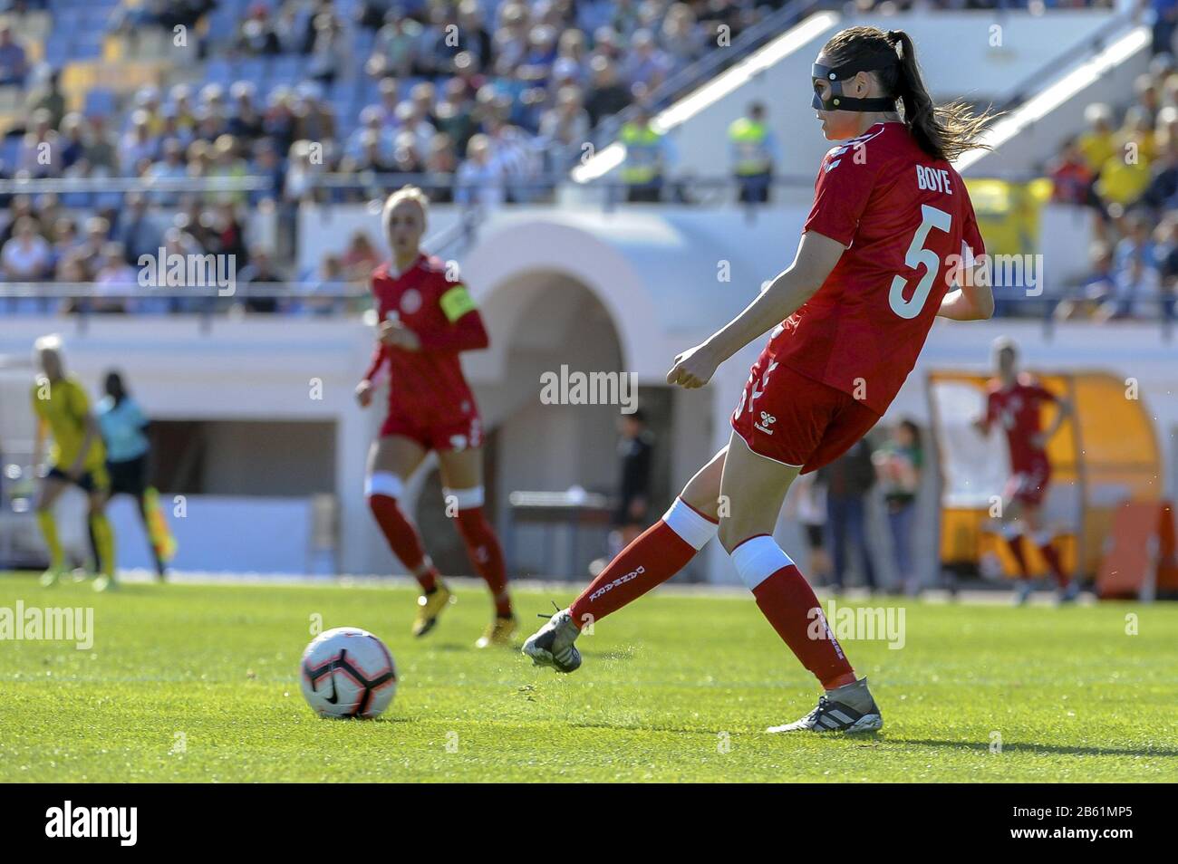 LAGOS, PORTUGAL: MAR 7TH Danish defender Simone Boye Soerensen (5 ...