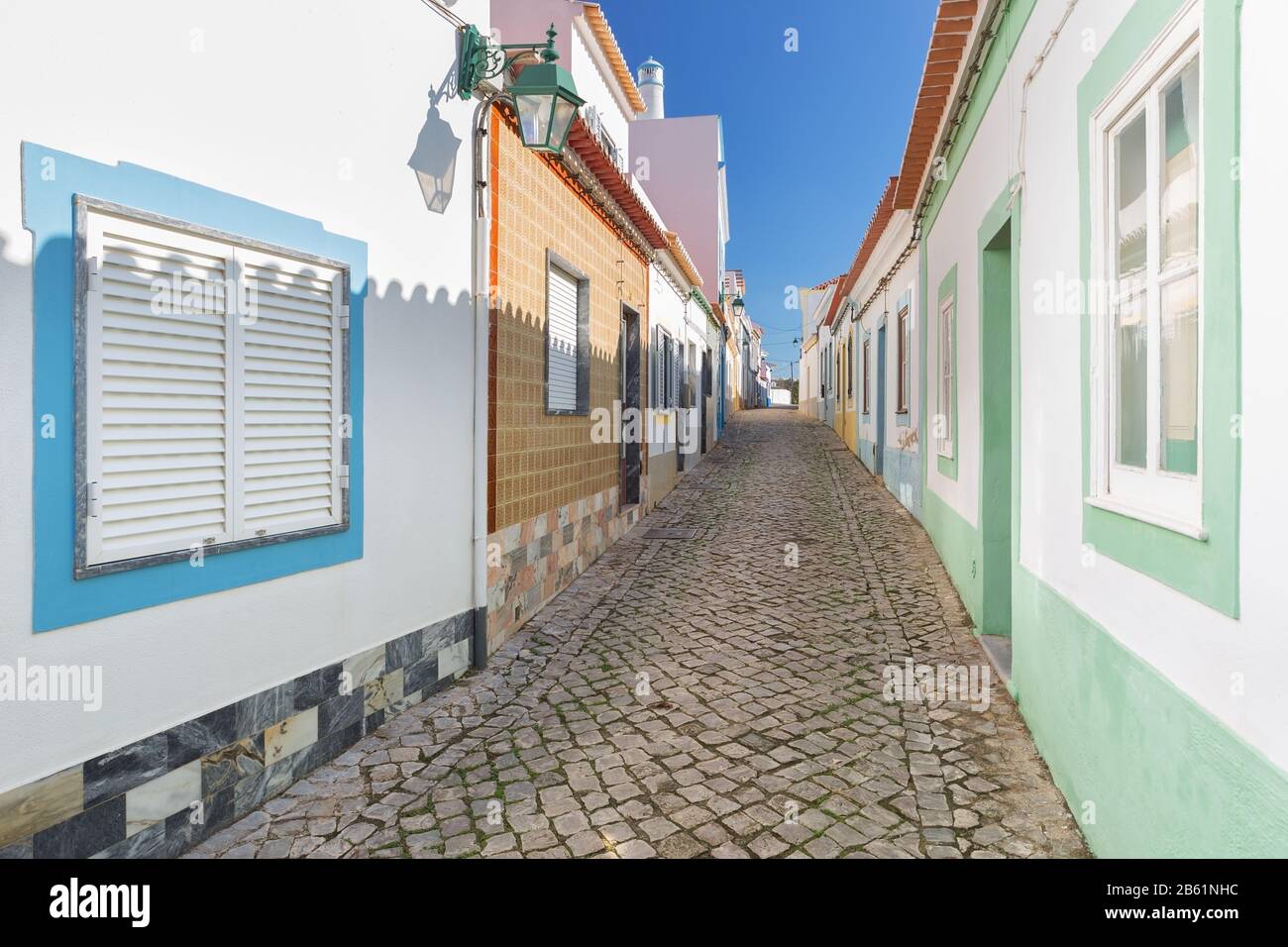 Ferragudo street hi-res stock photography and images - Alamy