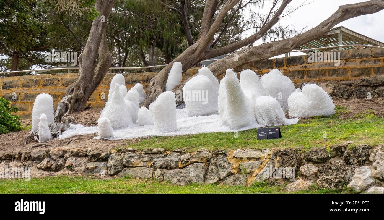 Elizabeth marpole sculptor artist hi-res stock photography and images ...
