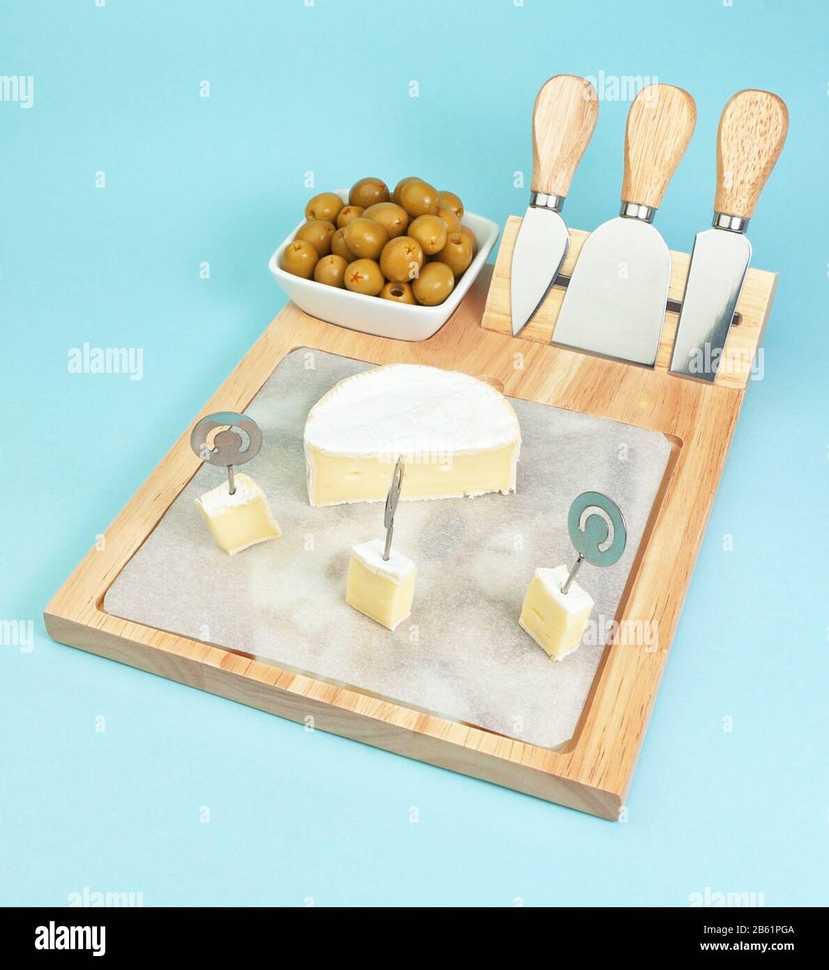 Set of cheese knives hi-res stock photography and images - Alamy