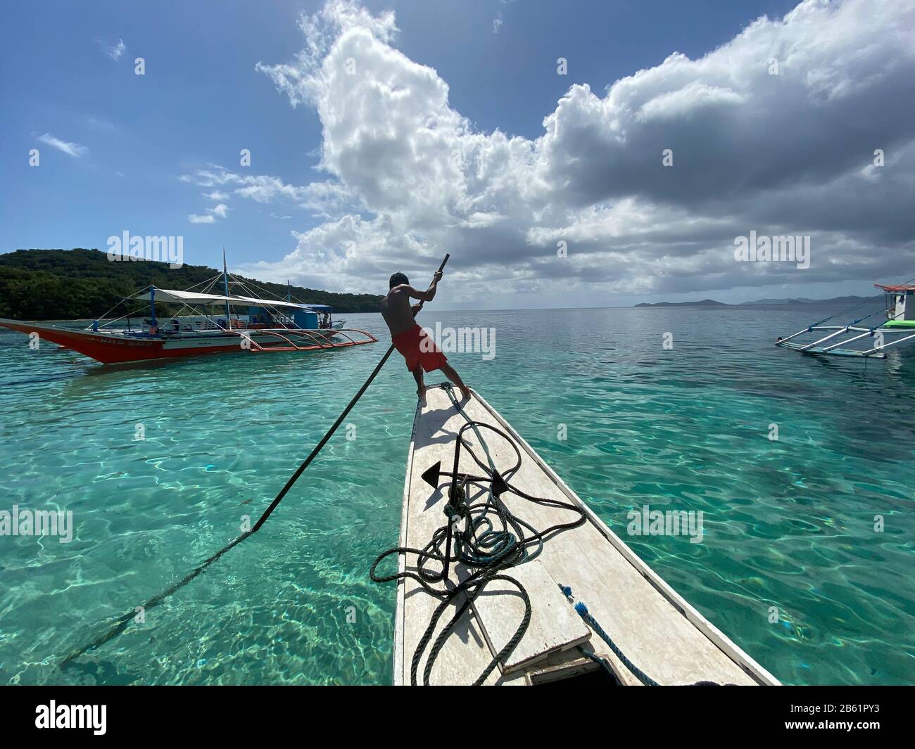 Paraw boat in Coron island in Palawan, Philippines Stock Photo - Alamy