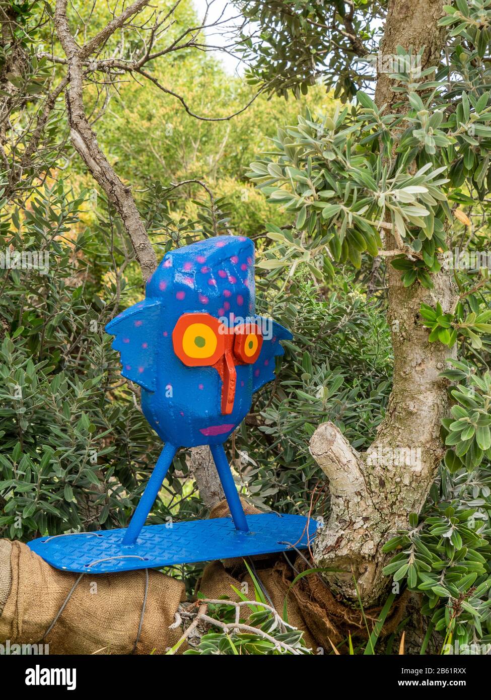 Bush creature by Mandy White artist sculptor at Sculpture by the Sea ...