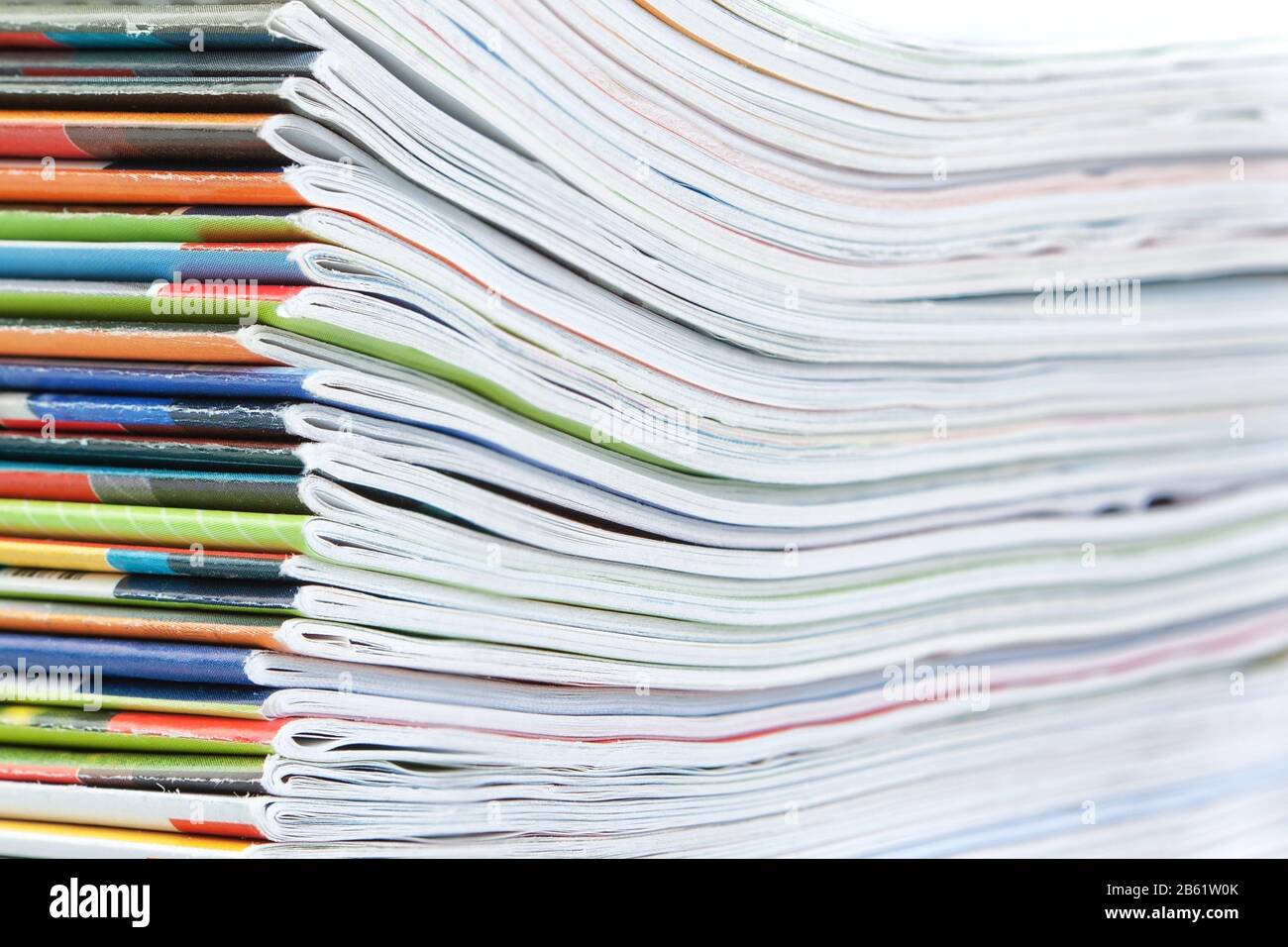 Colorful magazines hi-res stock photography and images - Alamy