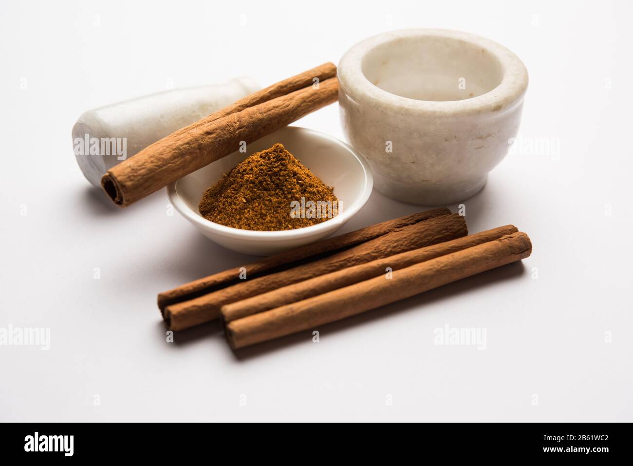 Dalchini stick hi-res stock photography and images - Alamy