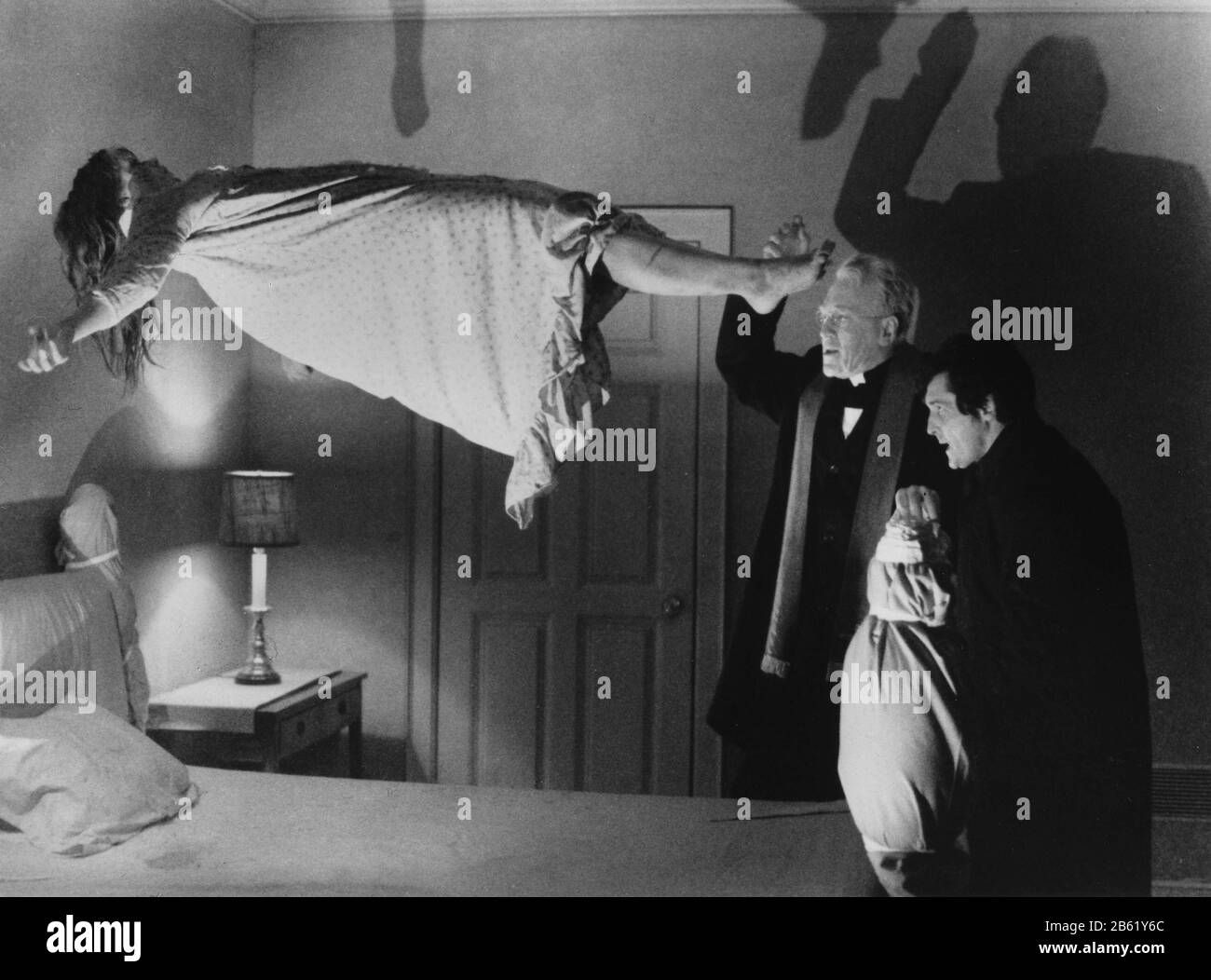 Exorcist 1973 warner film linda hi-res stock photography and images - Alamy