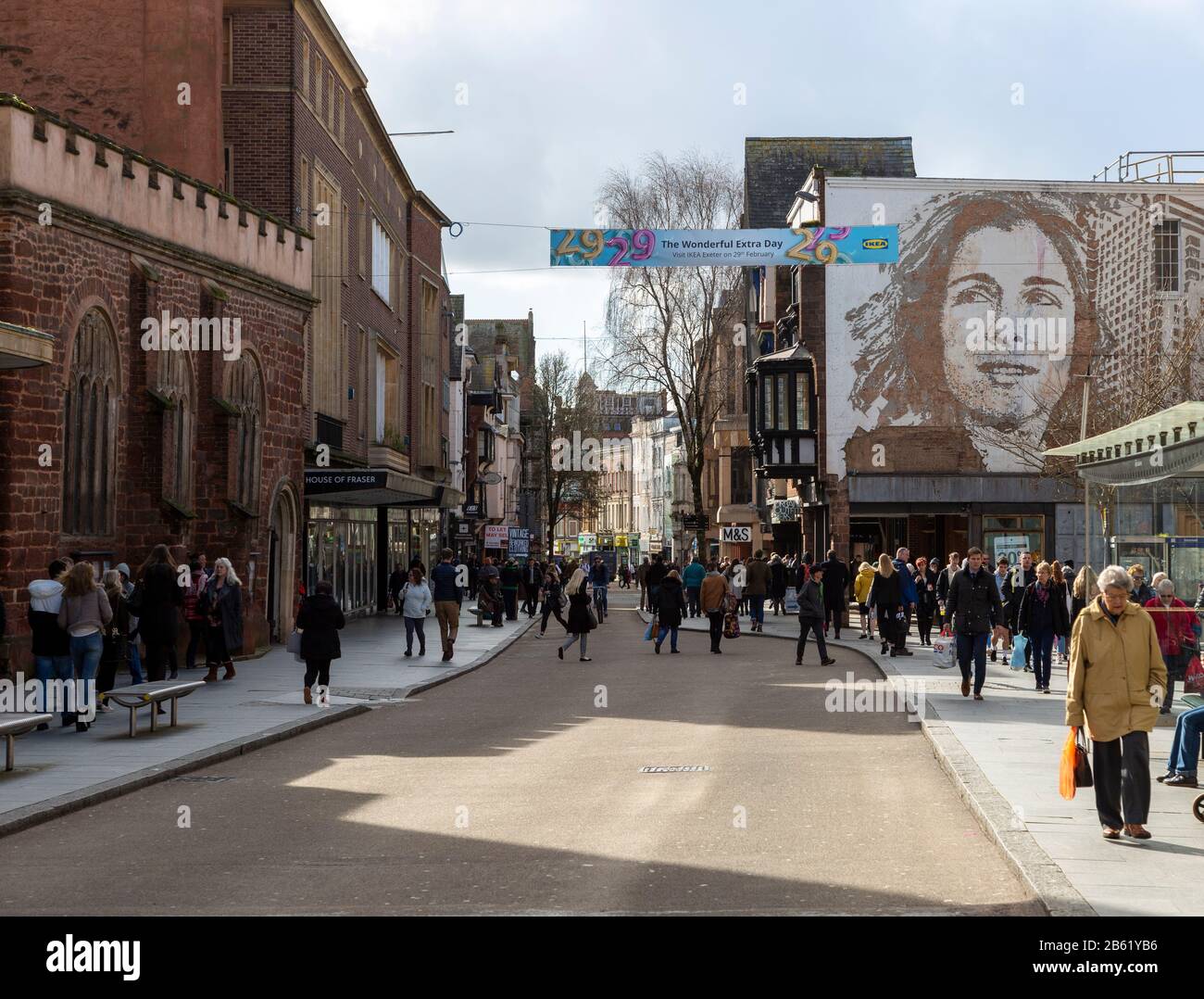 Shoppers in pedestrianised High Street, Exeter city centre, Devon ...
