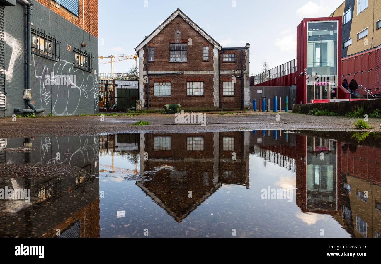 London, England, UK - January 17, 2020: A flytipped armchair sits ...
