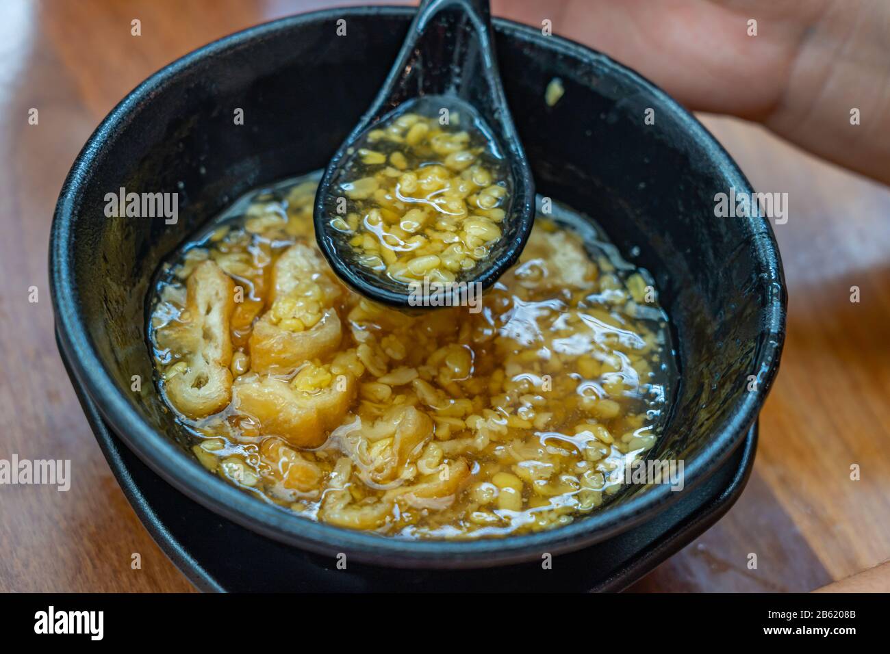 Delicious Asian dessert sweet mung bean porridge- tao suan Stock Photo ...