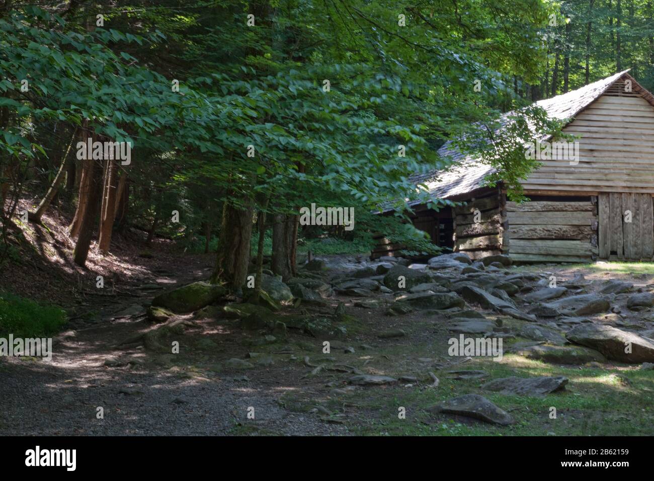 Rustic Log Cabin Stock Photo - Alamy