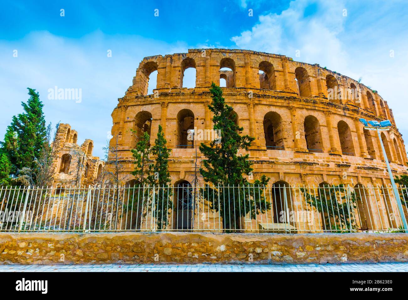 Roman empire architecture hi-res stock photography and images - Alamy