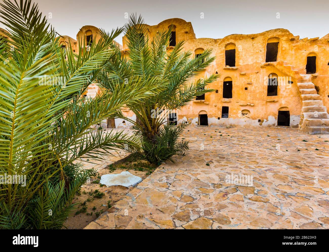 Multi level courtyard hi-res stock photography and images - Alamy