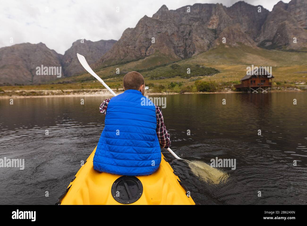People doing kayak hi-res stock photography and images - Alamy