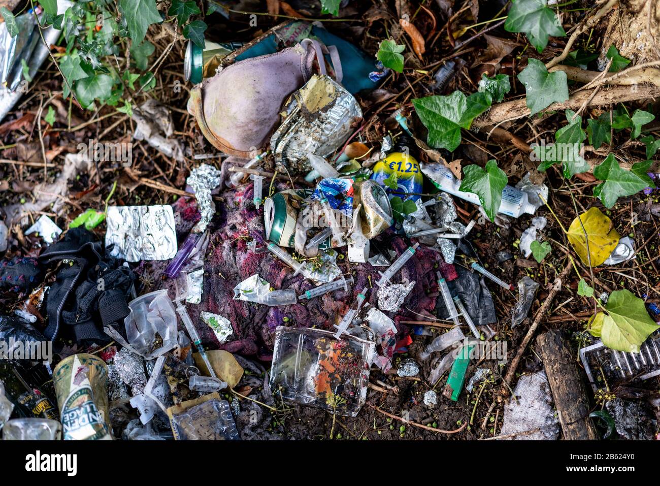 Drug den hi-res stock photography and images - Alamy