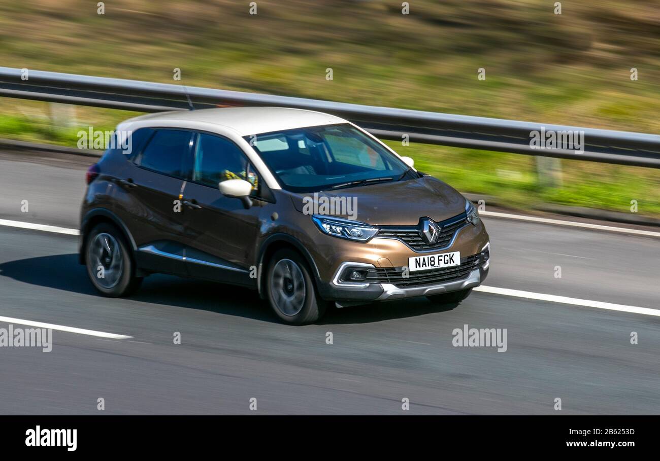 2018 Brown Cream Renault Captur Dynamique S NAV TC; Vehicular traffic ...