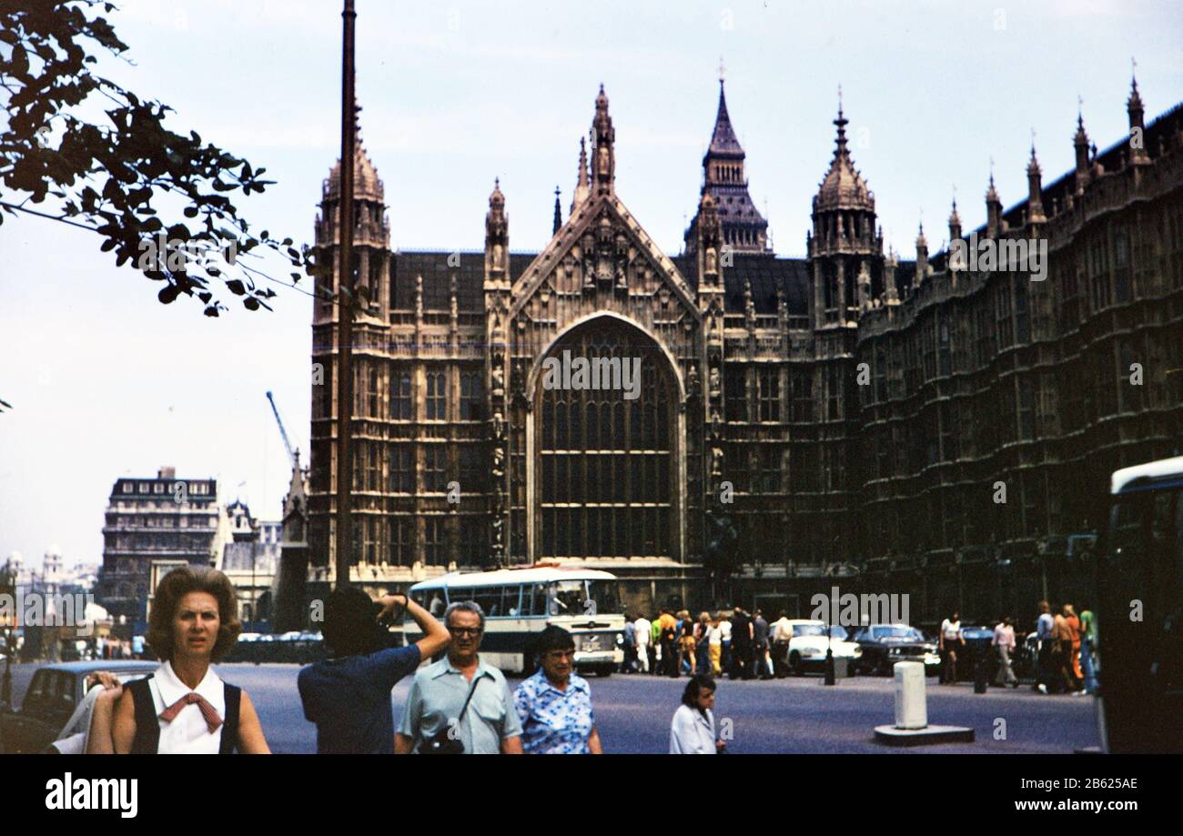 1973 parliament building hi-res stock photography and images - Alamy