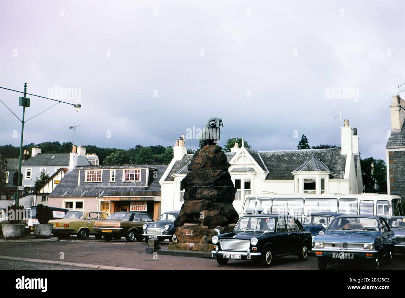 1973 uk cars hi-res stock photography and images - Alamy