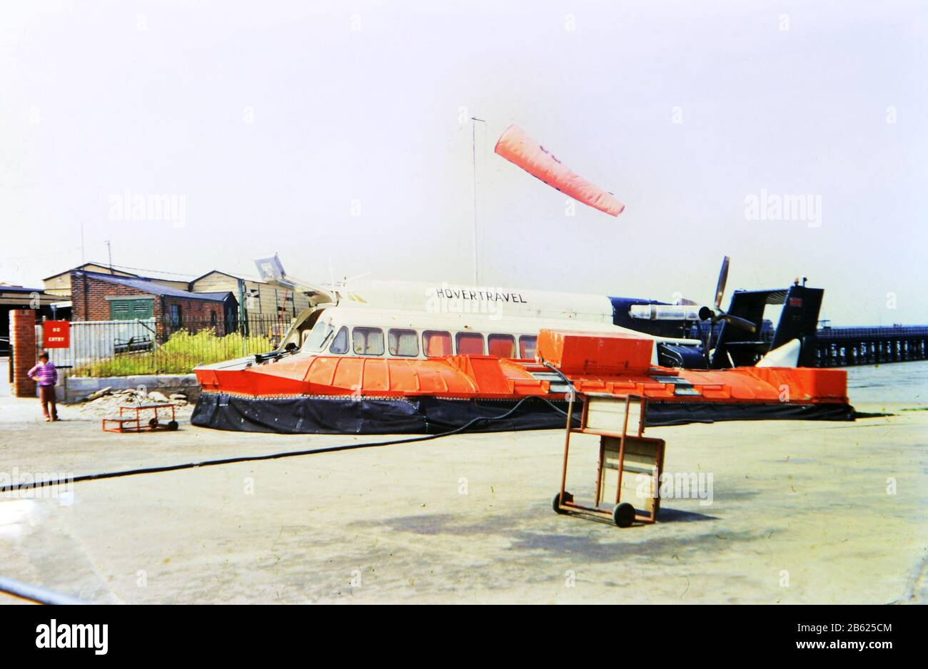 1970s hovercraft hi-res stock photography and images - Alamy