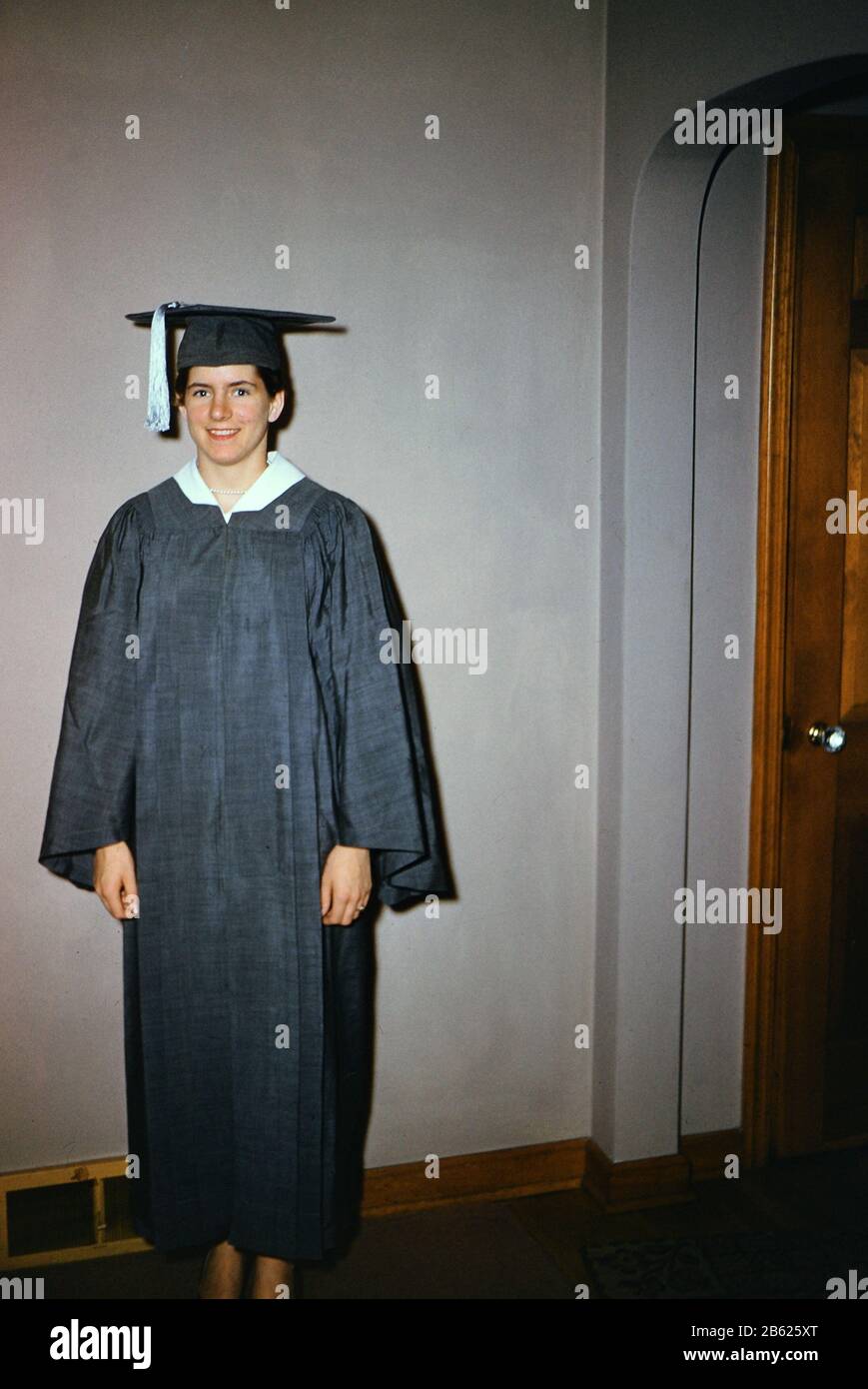1950s high school graduation hi-res stock photography and images - Alamy