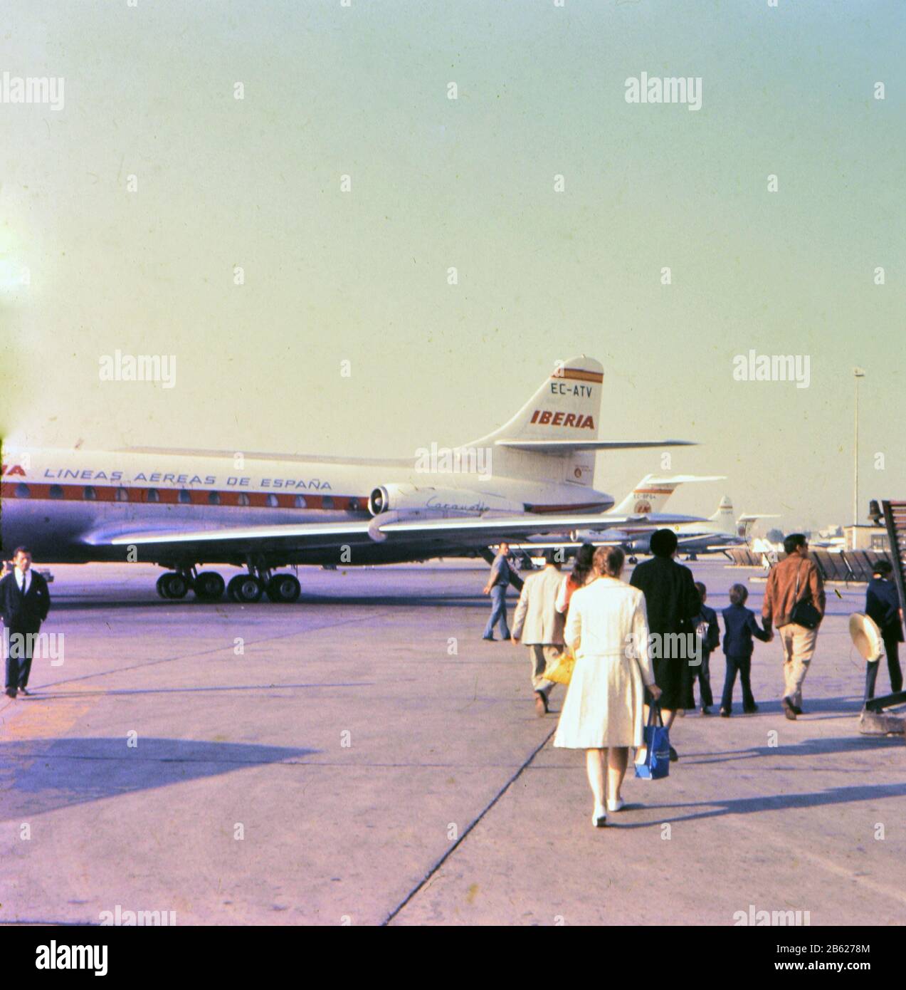 Passengers plane 1960s hi-res stock photography and images - Alamy