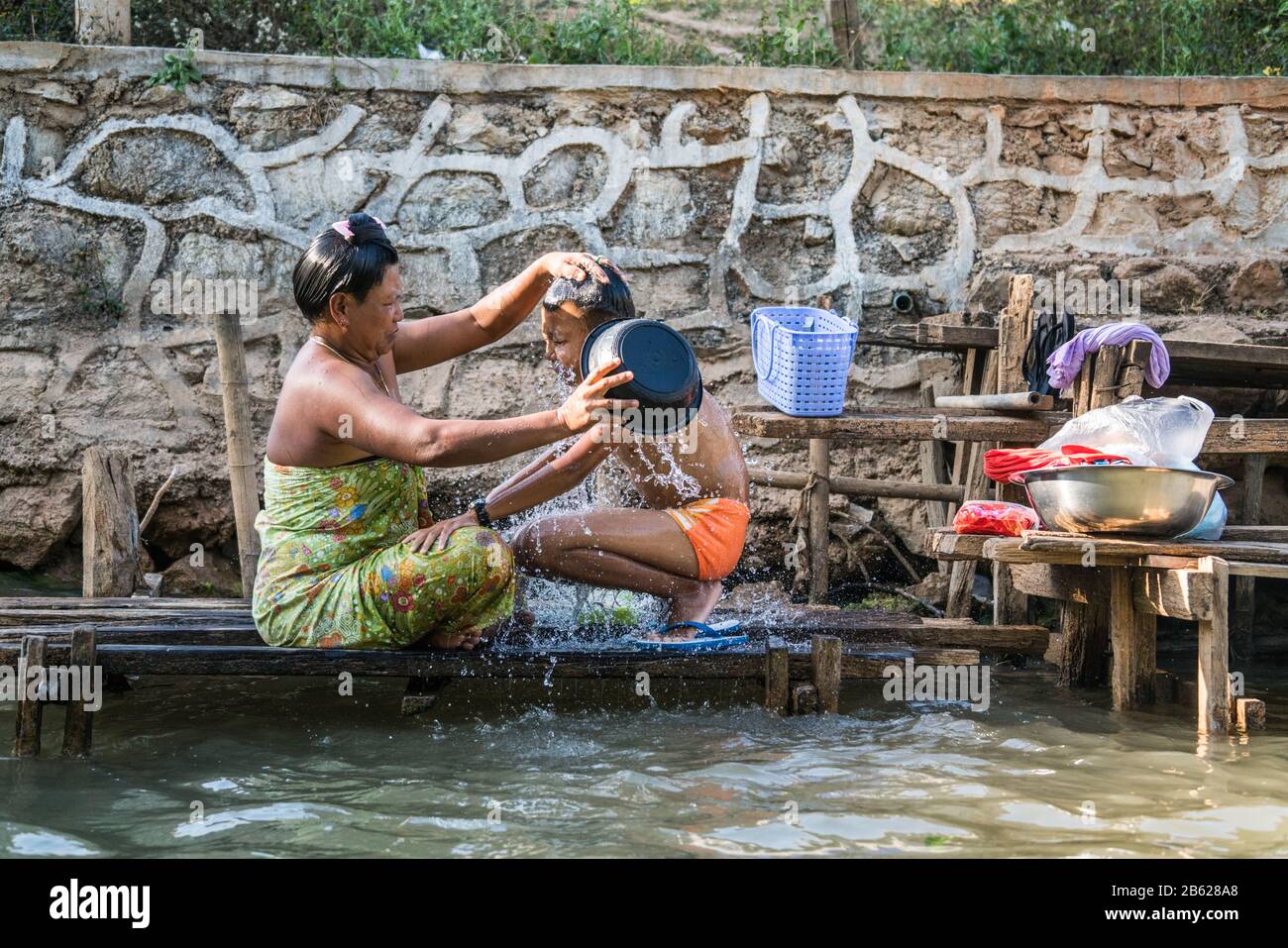 Shower in boat hi-res stock photography and images - Alamy