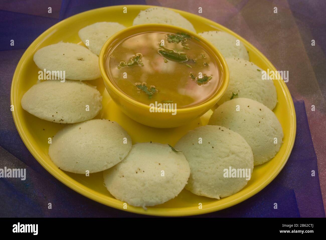 Idli hi-res stock photography and images - Alamy