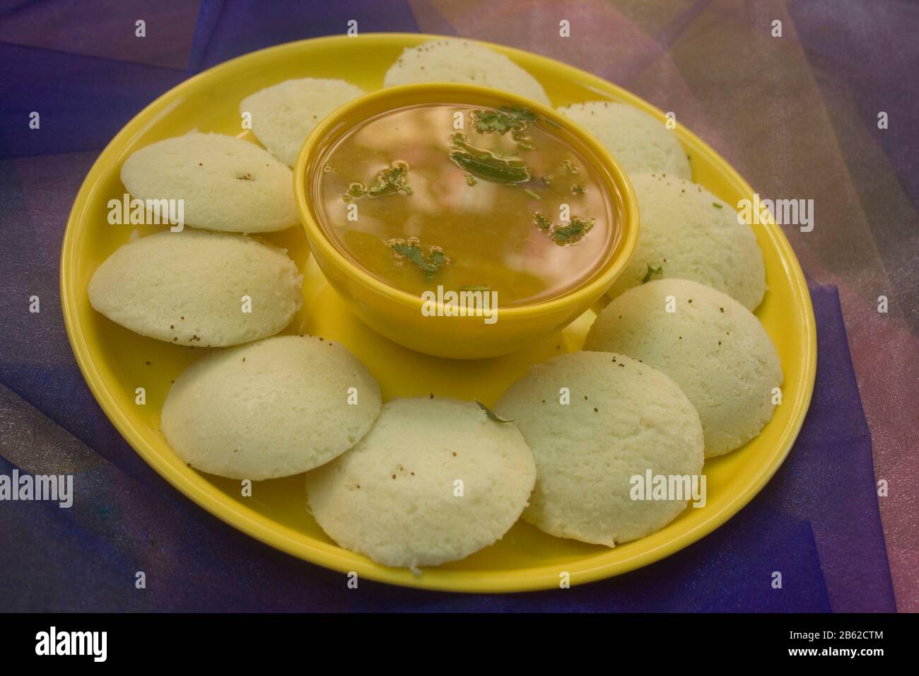 Idli hi-res stock photography and images - Alamy
