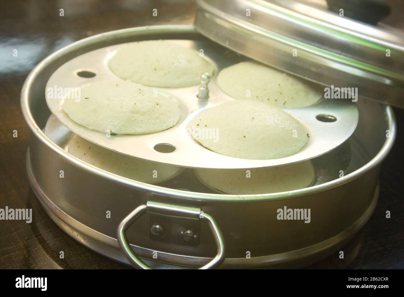 Idli photos hi-res stock photography and images - Alamy